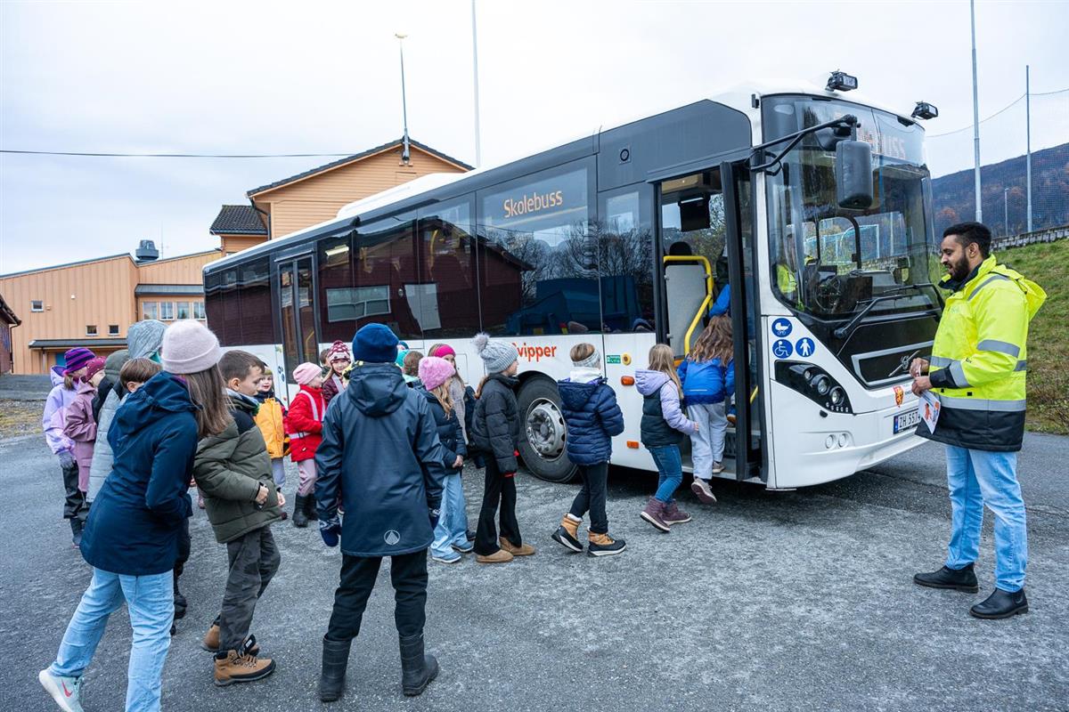 Lærte beltebruk på Bussuka - Troms fylkeskommune